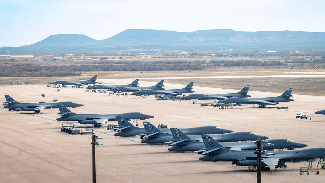 Gecrashte B-1B ist weg: Bomber fliegen wieder in Ellsworth | FLUG REVUE