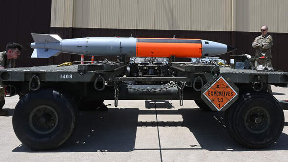 Neue Atombombe für US-Stealth-Bomber B-2A ist einsatzbereit | FLUG REVUE
