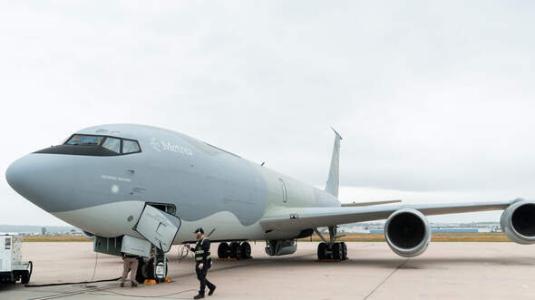 Die US Air Force nutzt jetzt auch private Tankerdienste | FLUG REVUE