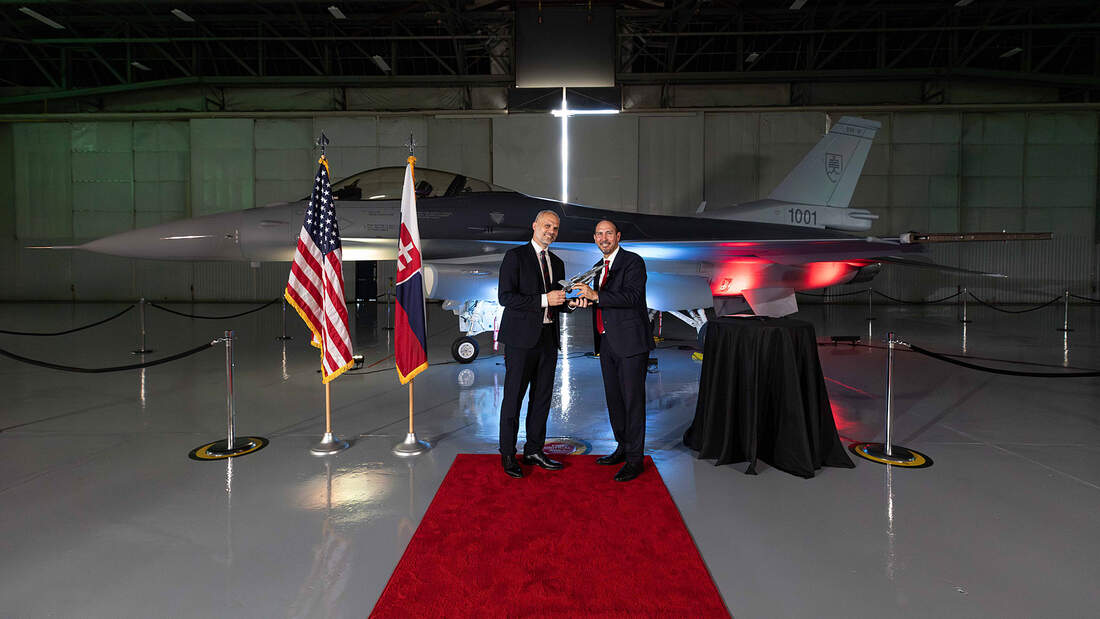 Erste F-16C Block 70 für die Slowakei in Greenville vorgestellt | FLUG ...