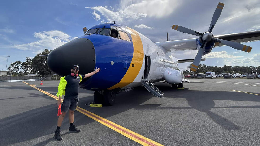 Frisch lackiert! So sieht die ex-deutsche Transall als Löschbomber aus ...