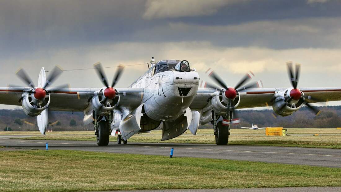 Avro Shackleton MR.2 wird wieder fliegen | FLUG REVUE