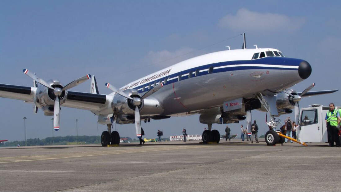 Lockheed L-1049 Super Constellation - FLUG REVUE