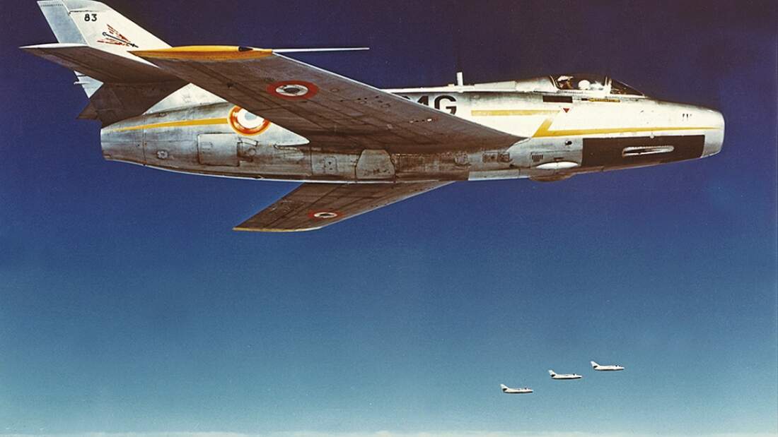 Jäger und Jagdbomber Dassault Mystere - FLUG REVUE