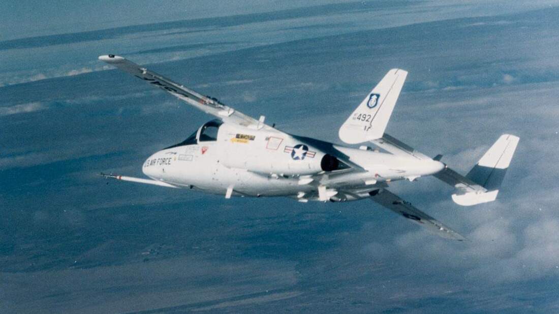 Fairchild T-46 - Fairchilds letztes Flugzeug - FLUG REVUE