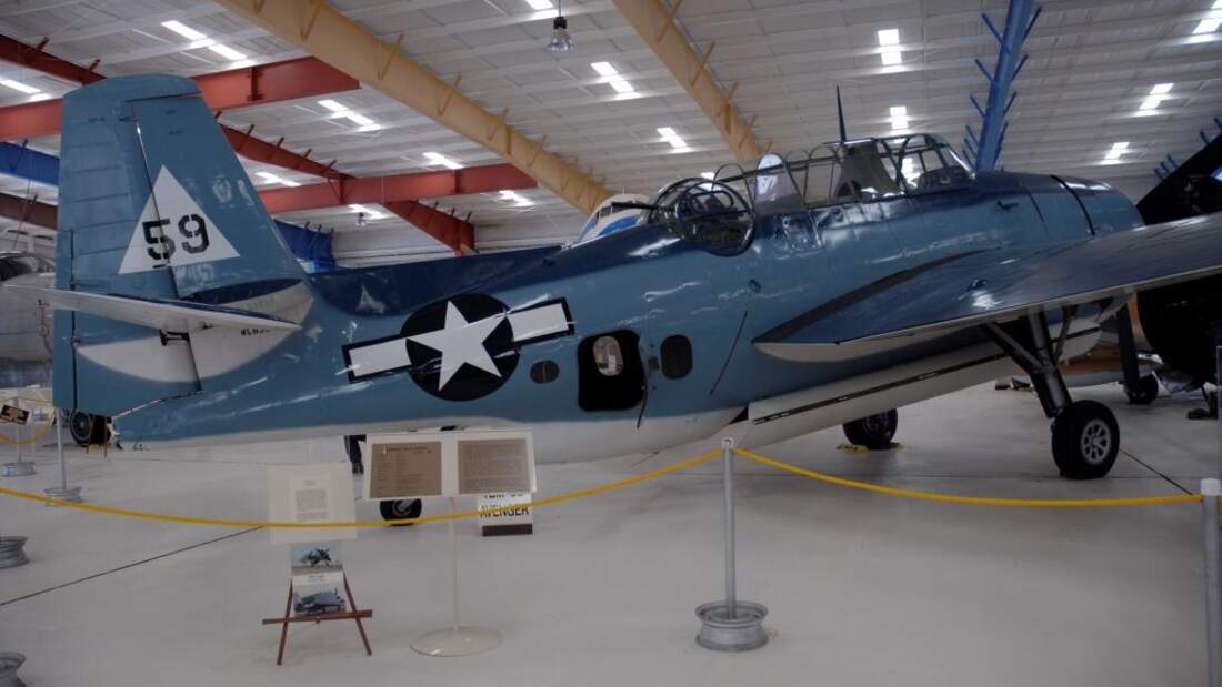Torpedobomber Grumman TBF Avenger - FLUG REVUE