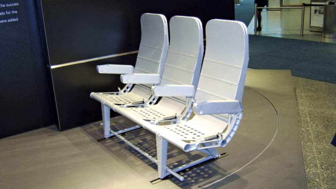 Flugzeugsitze – High Tech in der Flugzeugkabine - FLUG REVUE