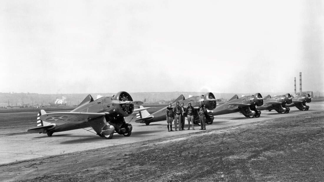 Boeing P-26 Peashooter - Erster Ganzmetall-Jäger Army Air Corps - FLUG ...