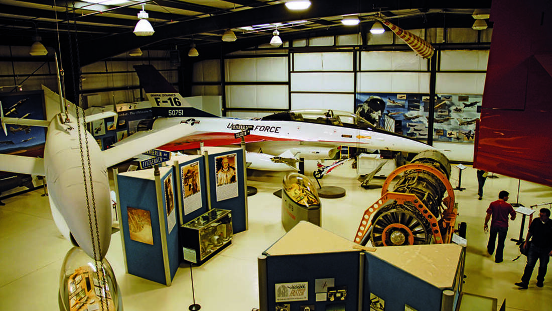 Edwards Air Force Base - Air Force Flight Test Museum - FLUG REVUE