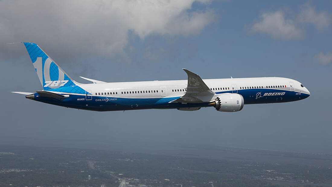 Emirates wählt 787-10 Dreamliner - FLUG REVUE