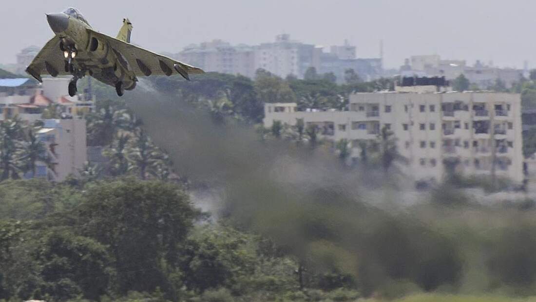 Indien - Erste Staffel erhält Kampfflugzeug Tejas - FLUG REVUE