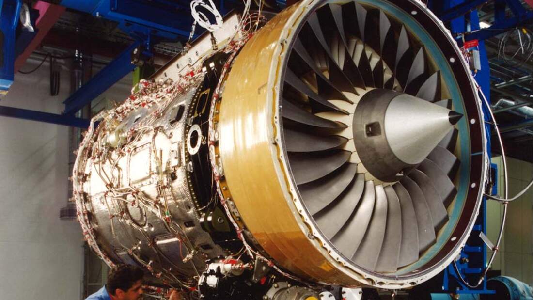 Rolls-Royce baut 7000. Triebwerk in Dahlewitz - FLUG REVUE