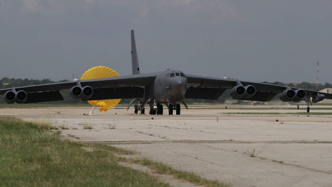 Boeing B-52H erhält neues Radar | FLUG REVUE