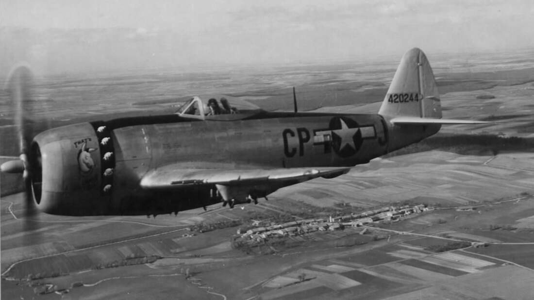 P-47 Thunderbolt über den Schlachtfeldern Europas | FLUG REVUE