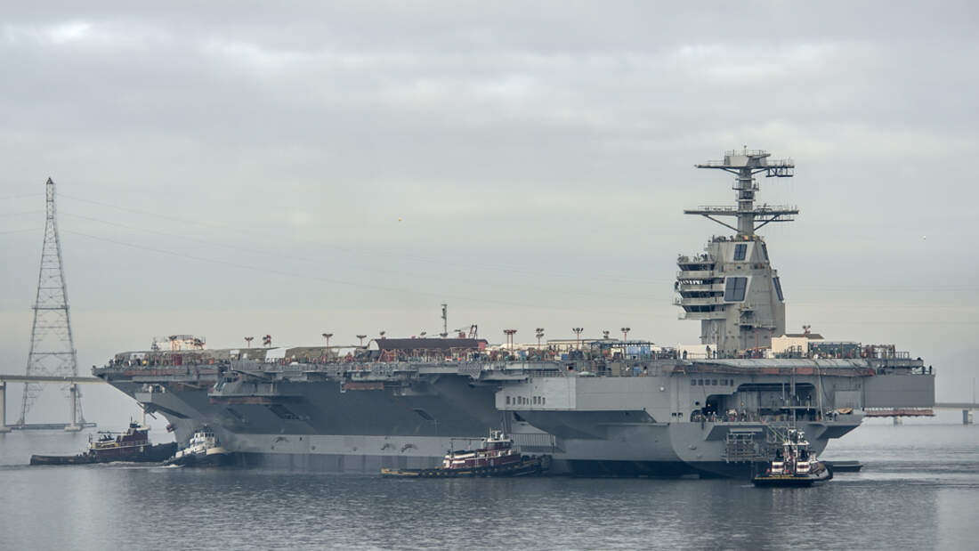 Erster Start von der USS „Ford“ - FLUG REVUE