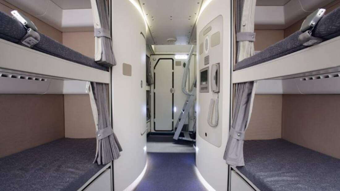 Cabin Crew Rest Compartments - Schlafkabinen der Stewardessen - FLUG REVUE