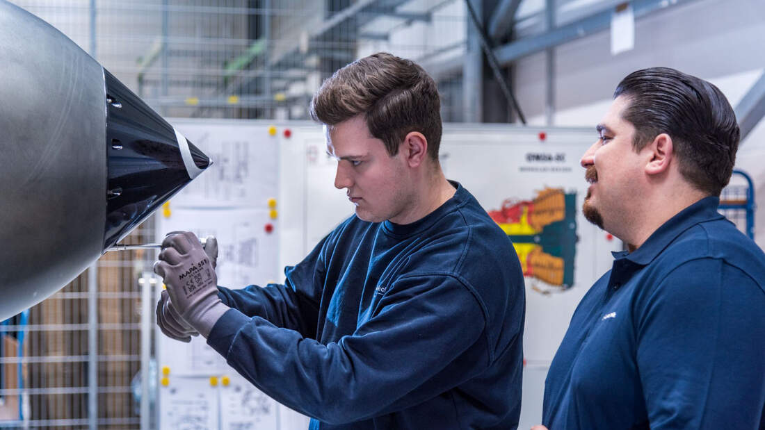 LH Technik macht Tischler zu Triebwerksmechanikern | FLUG REVUE