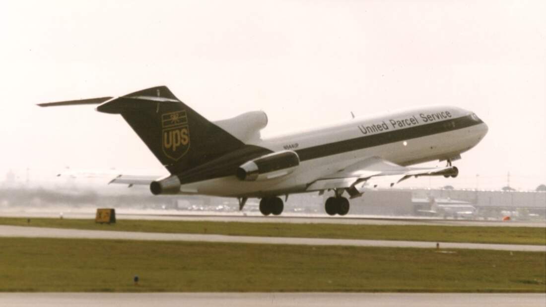 Erste Boeing 727 im Museum of Flight gelandet - FLUG REVUE