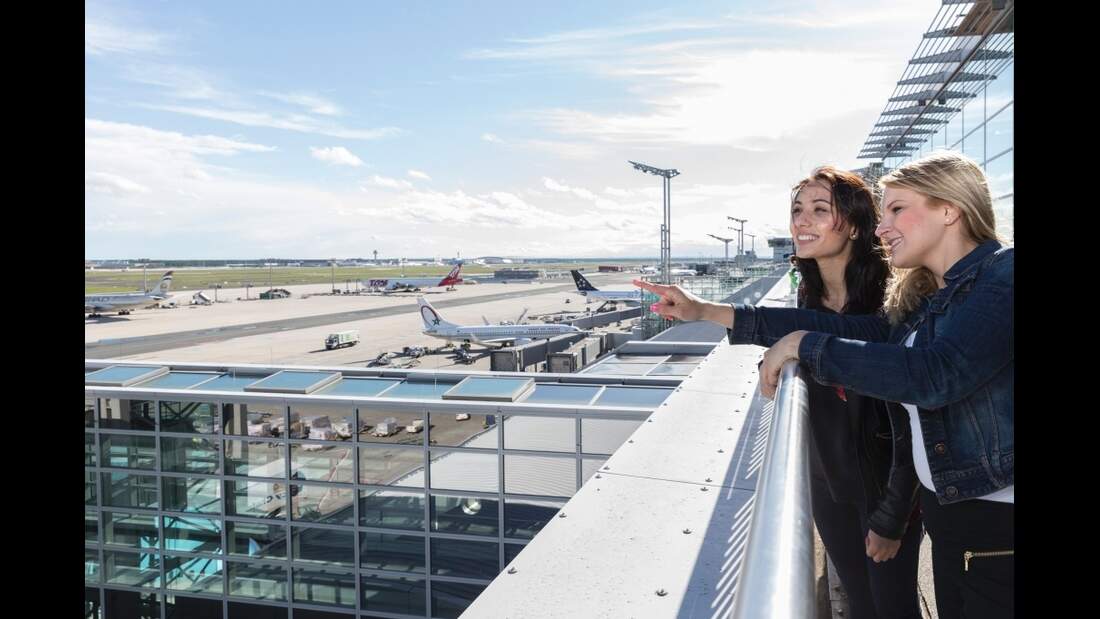 Lufthansa Verkehrszentrale im Vollbetrieb | FLUG REVUE