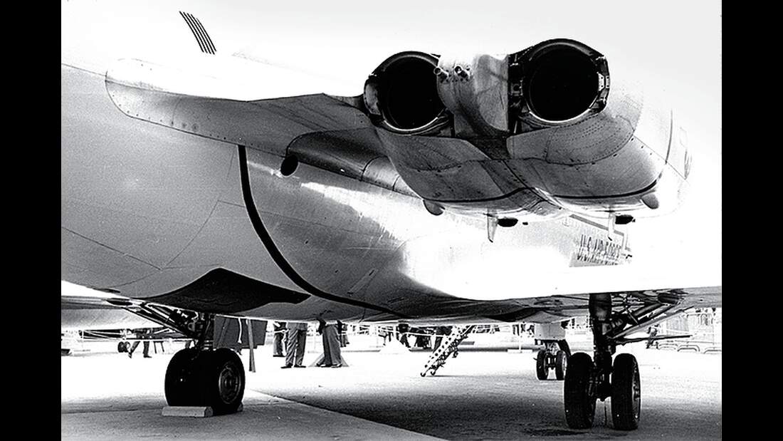 Lockheed CL-329 JetStar - Einer der ersten Business-Jets | FLUG REVUE