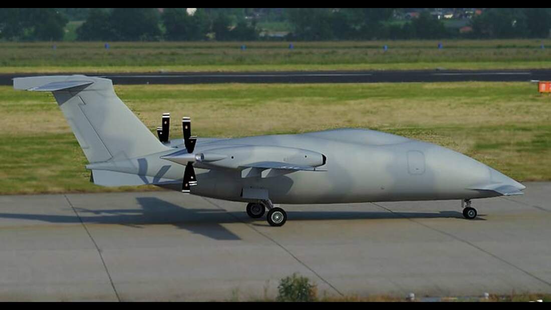Italien kauft Piaggio Aerospace P.1HH | FLUG REVUE