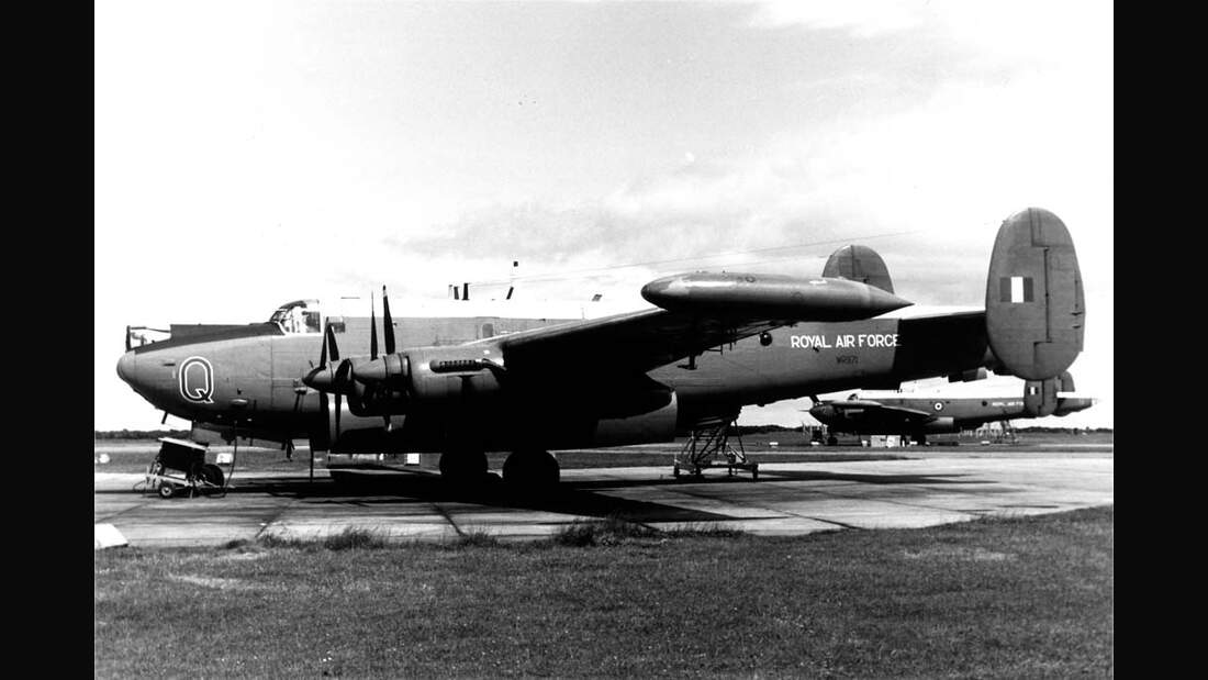 Avro Shackleton MR.2 wird wieder fliegen - FLUG REVUE