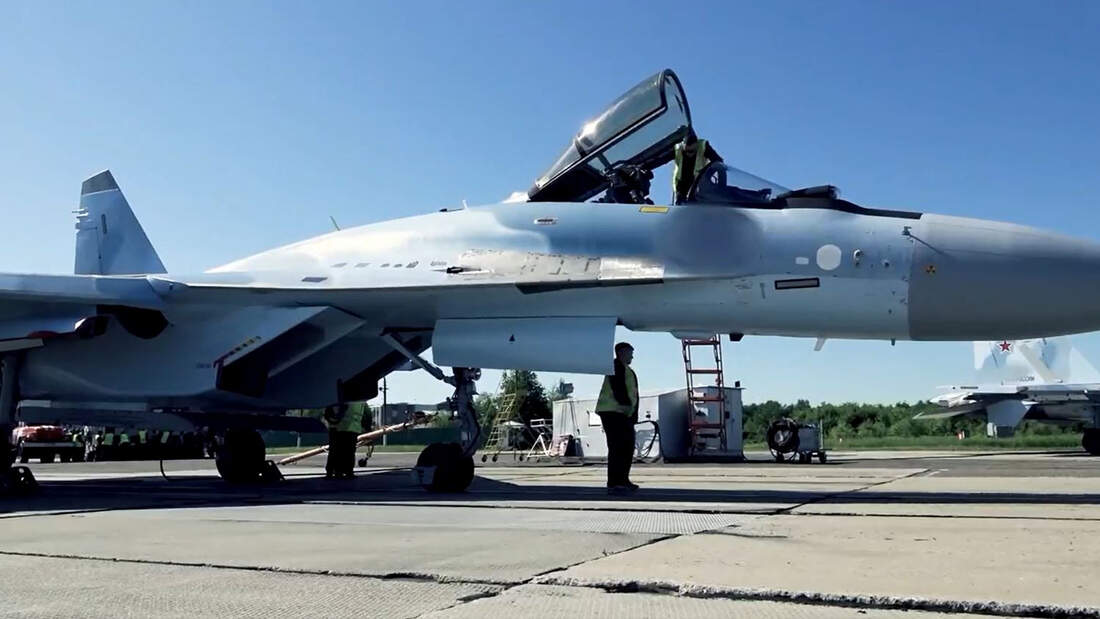Neue Suchoi Su-35S für Russlands Luftwaffe - trotz Sanktionen | FLUG REVUE