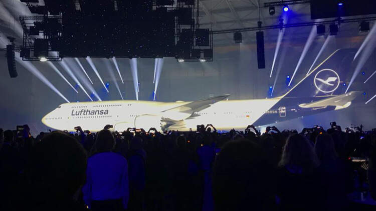 Erste Boeing 747 in überarbeitetem Blau | FLUG REVUE Erste Boeing 747 in überarbeitetem Blau | FLUG REVUE