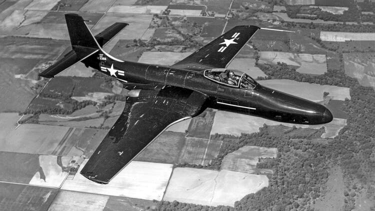 Der zweite Navy-Jet: McDonnell F2H Banshee | FLUG REVUE