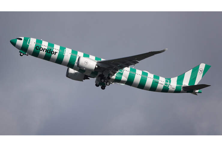 Hier fliegt die erste A330neo im Condor-Ringelpulli-Dress | FLUG REVUE