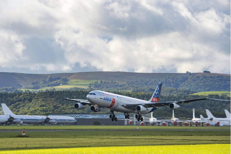 A340-300 BLADE hebt erstmals ab | FLUG REVUE