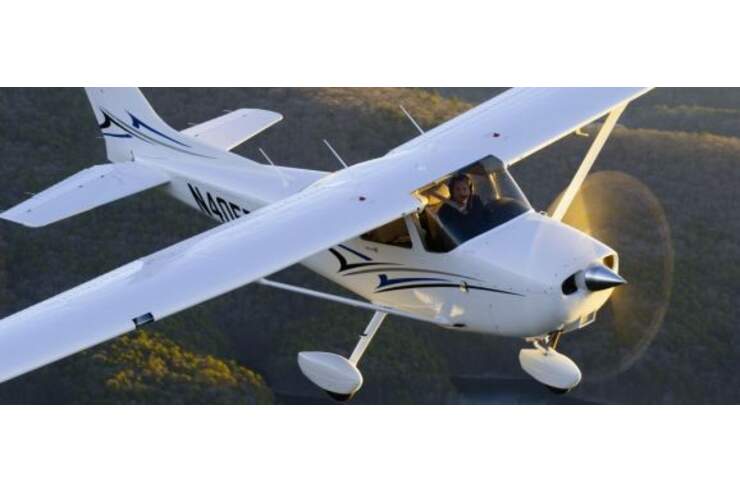 Die US-Flugschule Embry-Riddle hat in Oshkosh neue Flugzeuge bestellt ...