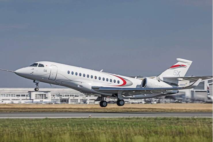 Dassault Falcon 5X: Erstflug | FLUG REVUE