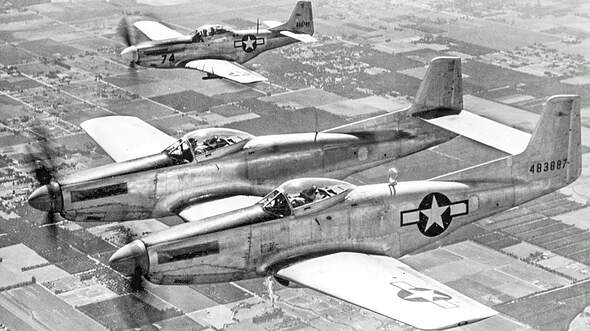 North American P-82 Twin Mustang: Starkes Doppel | FLUG REVUE