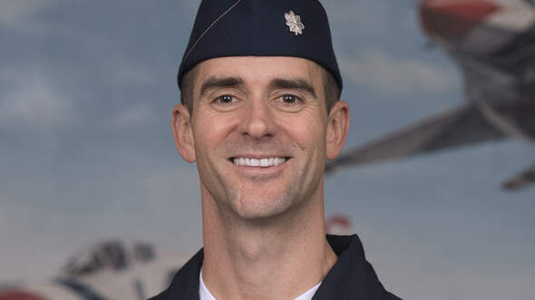 Kommandeur der USAF Thunderbirds abgelöst | FLUG REVUE